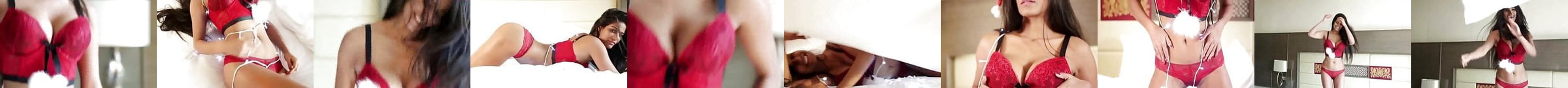 Jingle Boobs Episode 1 Free 1 Boob Hd Porn 52 Xhamster Xhamster 9325